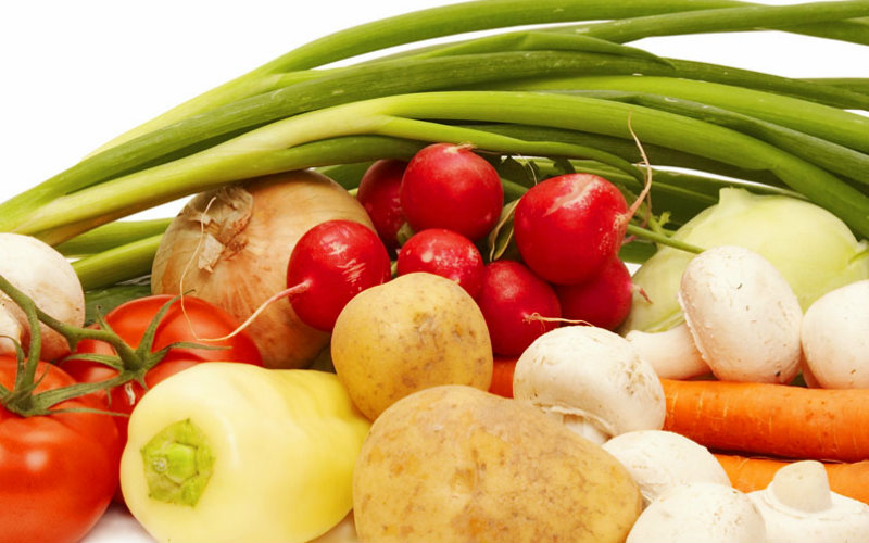 Legume și fructe autohtone în piețele agroalimentare din România ...
