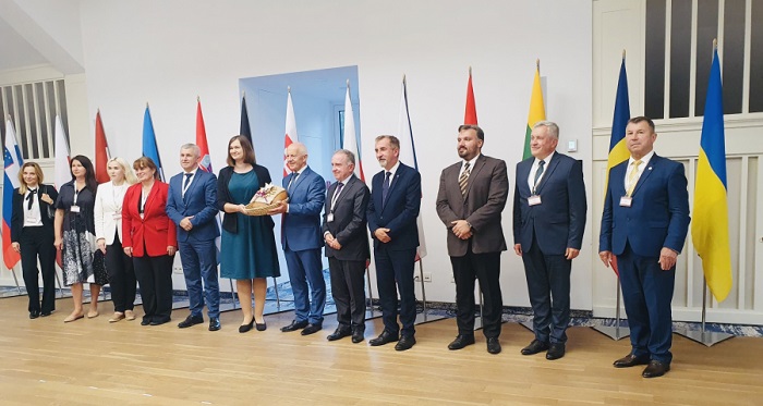 Participarea delegației condusă de secretarul de stat Aurel Simion, la ...